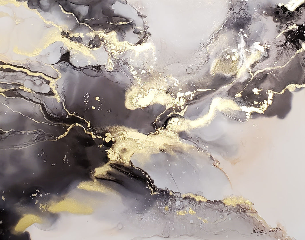 The Role of Shapes and Forms in Symbolic Abstract Art – Anna Manukyan